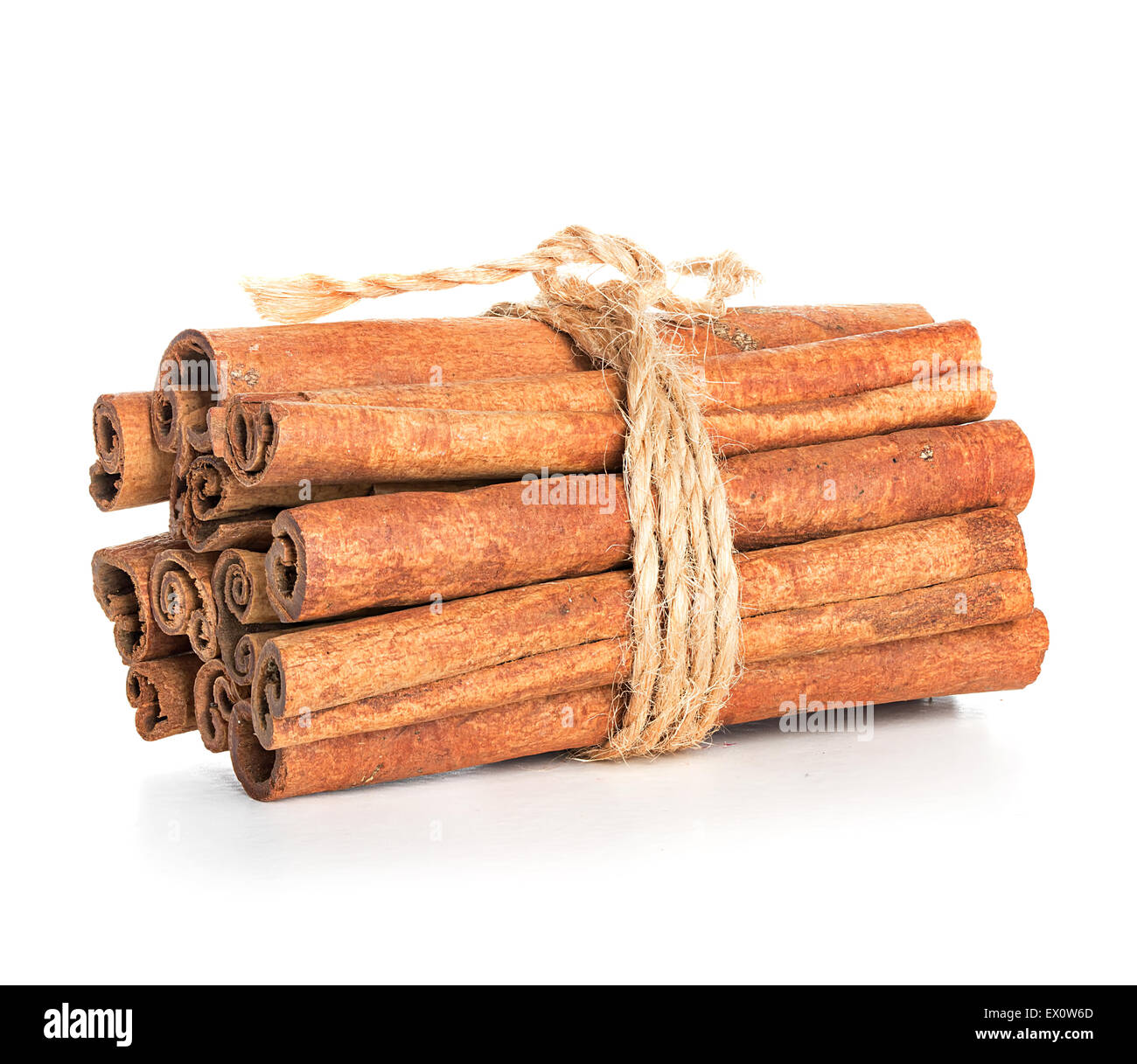 Heap cinnamon sticks isolated hi-res stock photography and images - Alamy