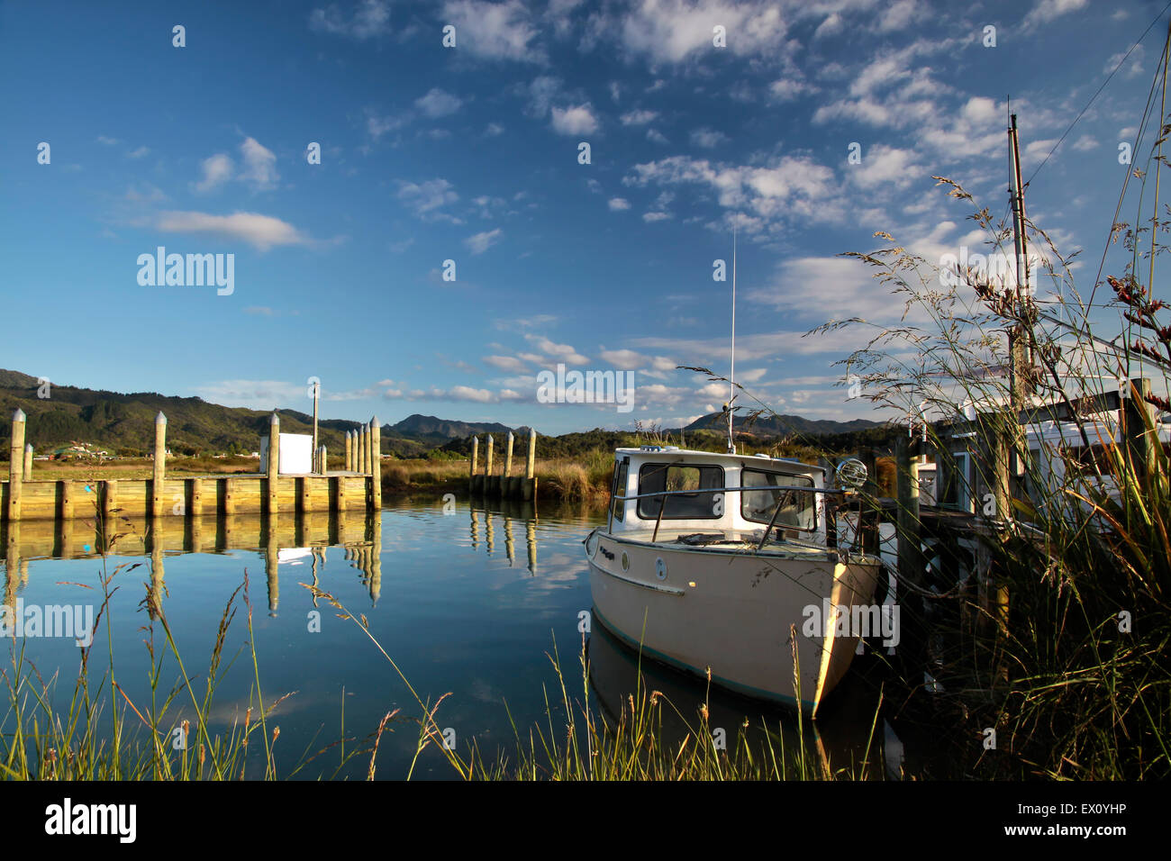 Anchor island new zealand hi-res stock photography and images - Alamy