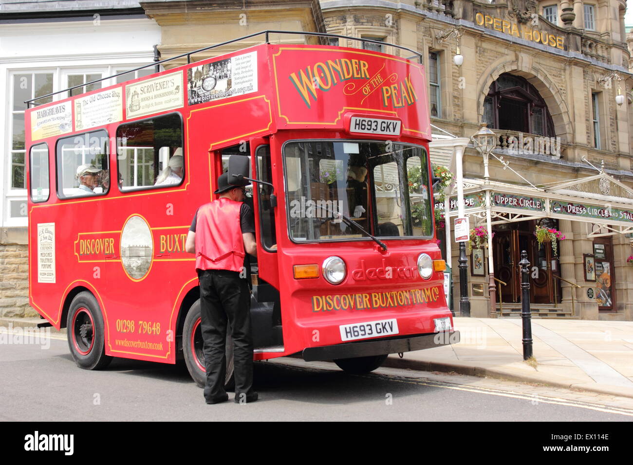 Victorian tram hi-res stock photography and images - Alamy