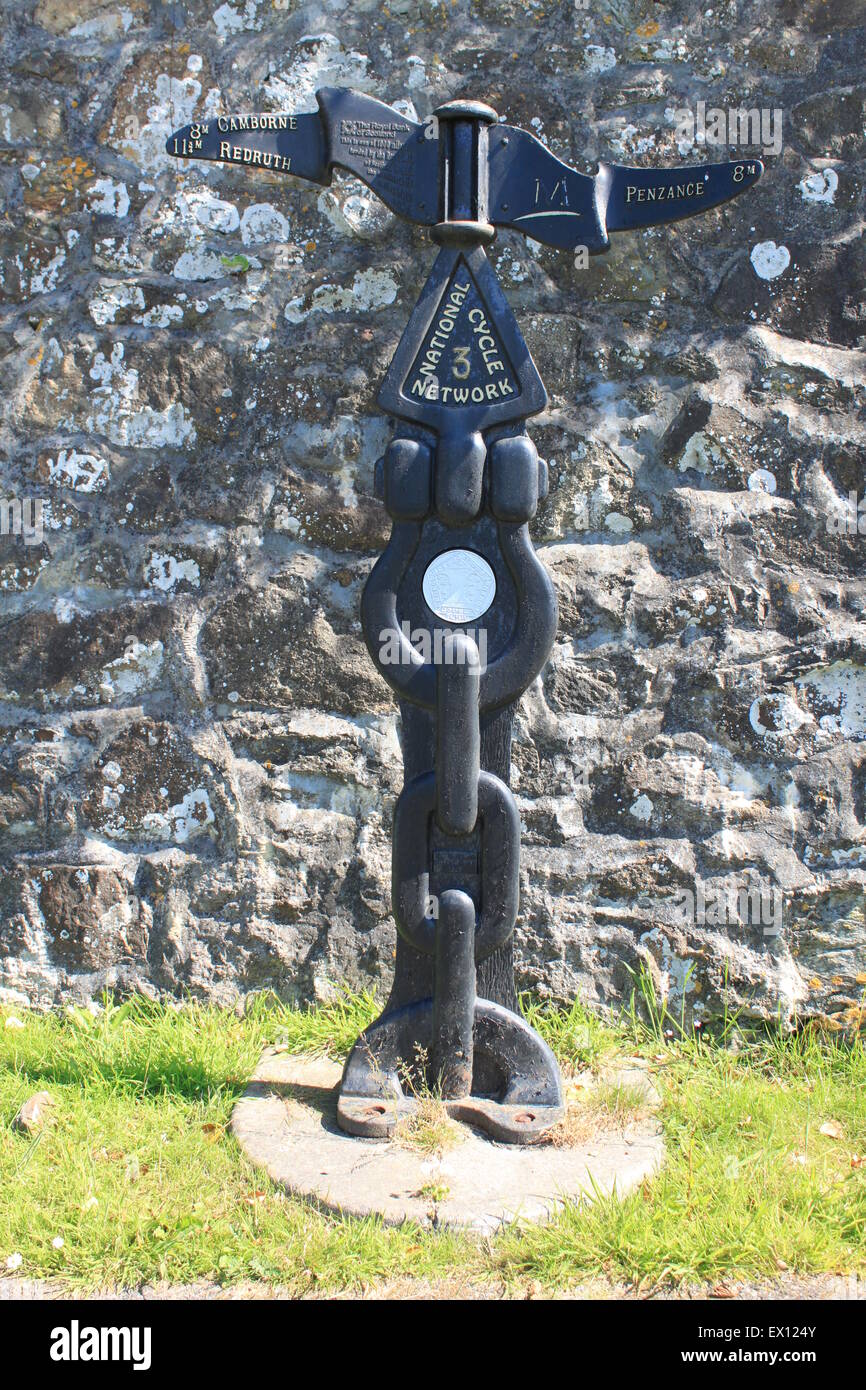 sustrans route sign cycle route 3 in hayle Stock Photo - Alamy
