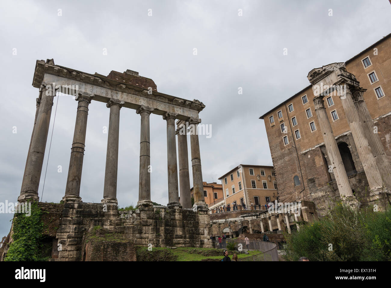 Rome roman remains hi-res stock photography and images - Alamy