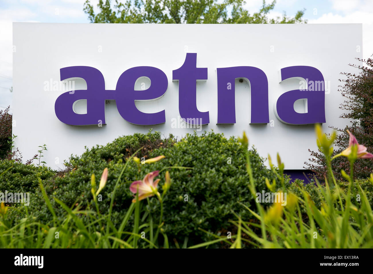 Aetna logo hi-res stock photography and images - Alamy