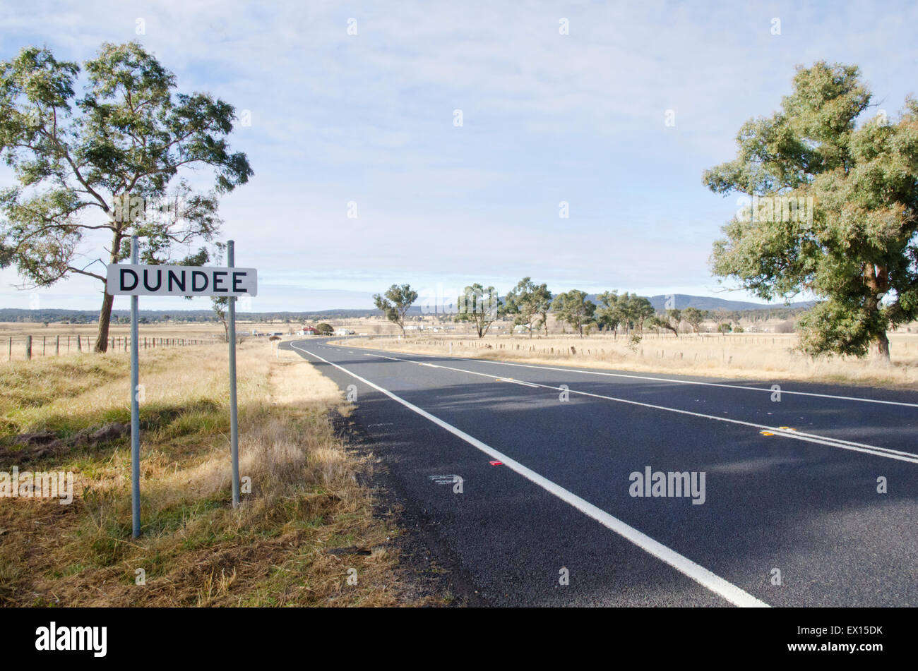 Dundee town sign hi-res stock photography and images - Alamy