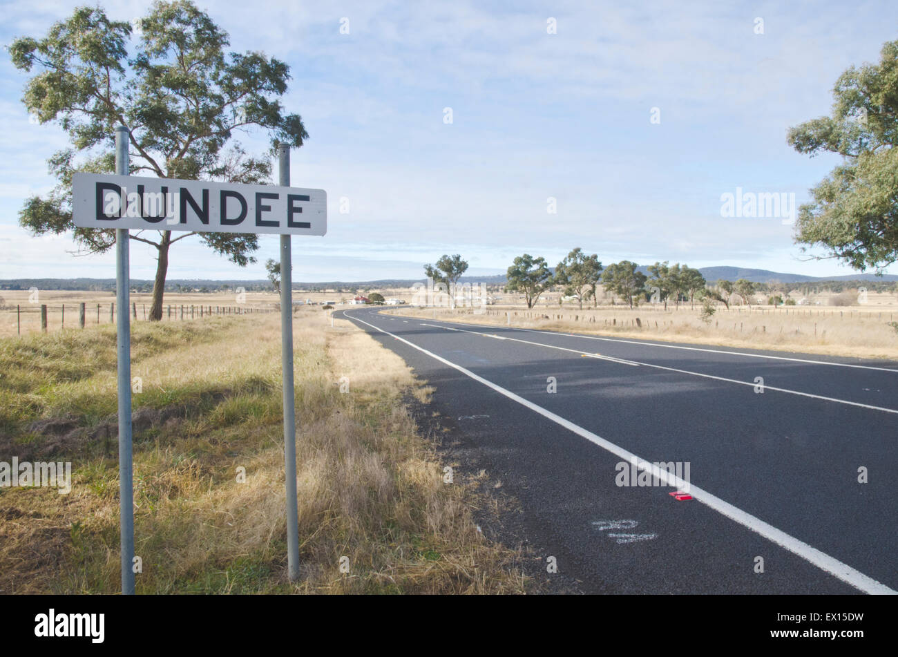 Dundee town sign hi-res stock photography and images - Alamy