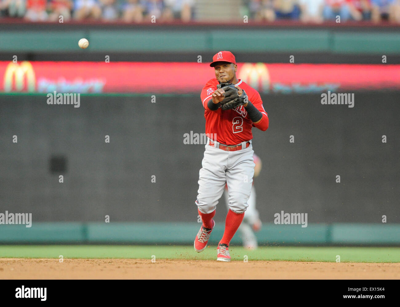 Arlington, Texas, USA. 03rd July, 2015. Los Angeles Angels shortstop ...
