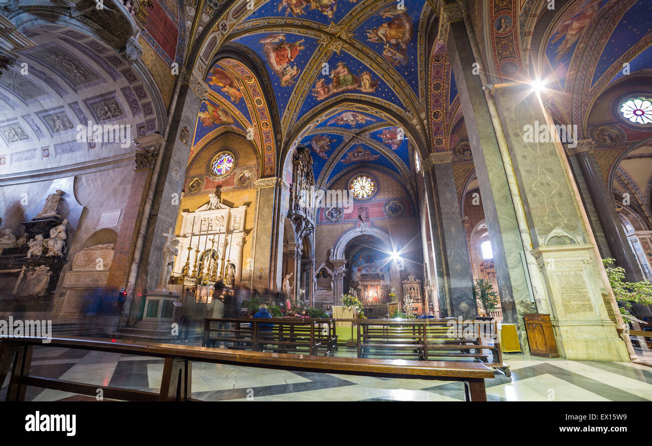 Interior santa maria sopra minerva hi-res stock photography and images ...