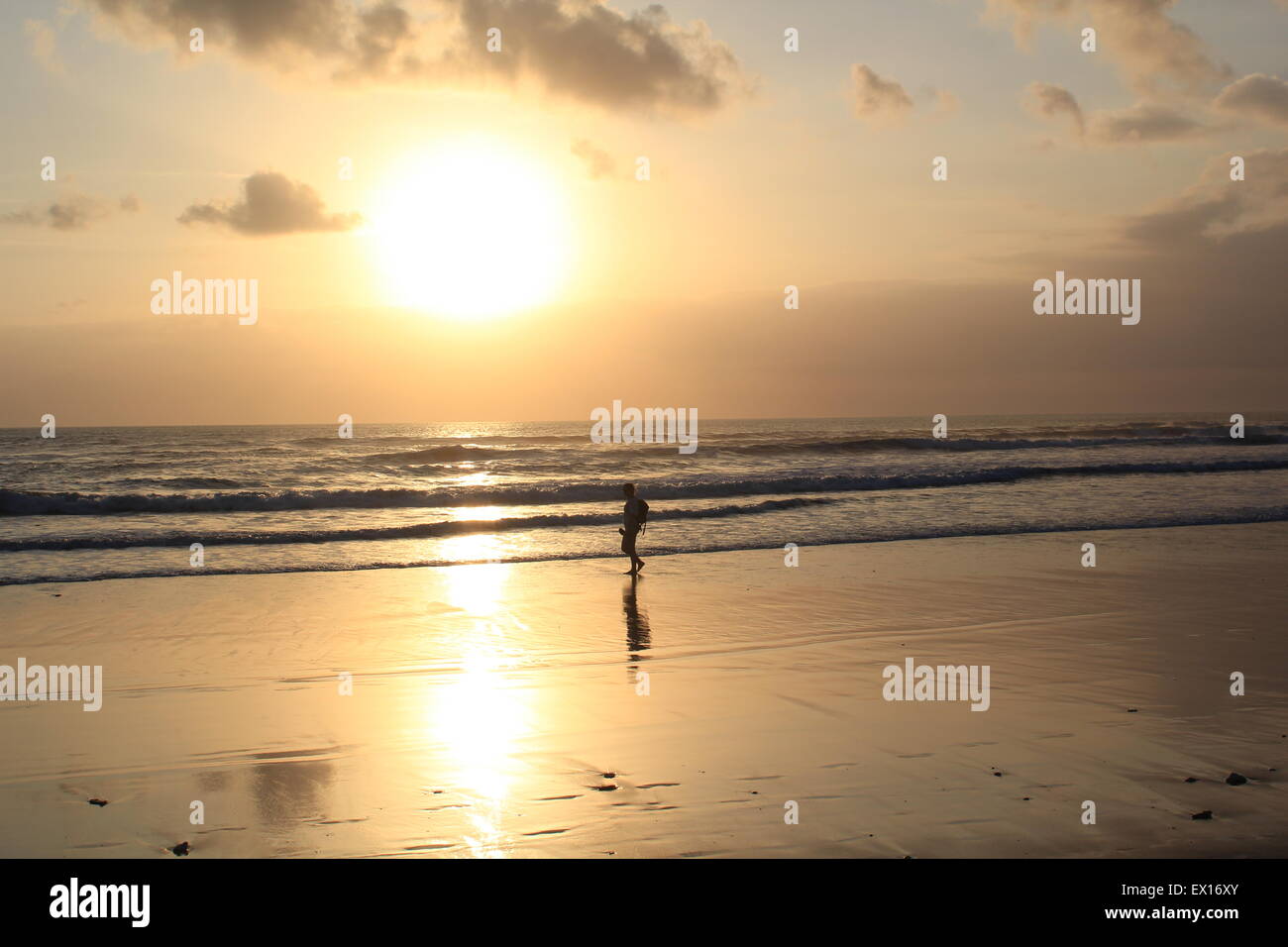 Kuta beach bali hi-res stock photography and images - Alamy