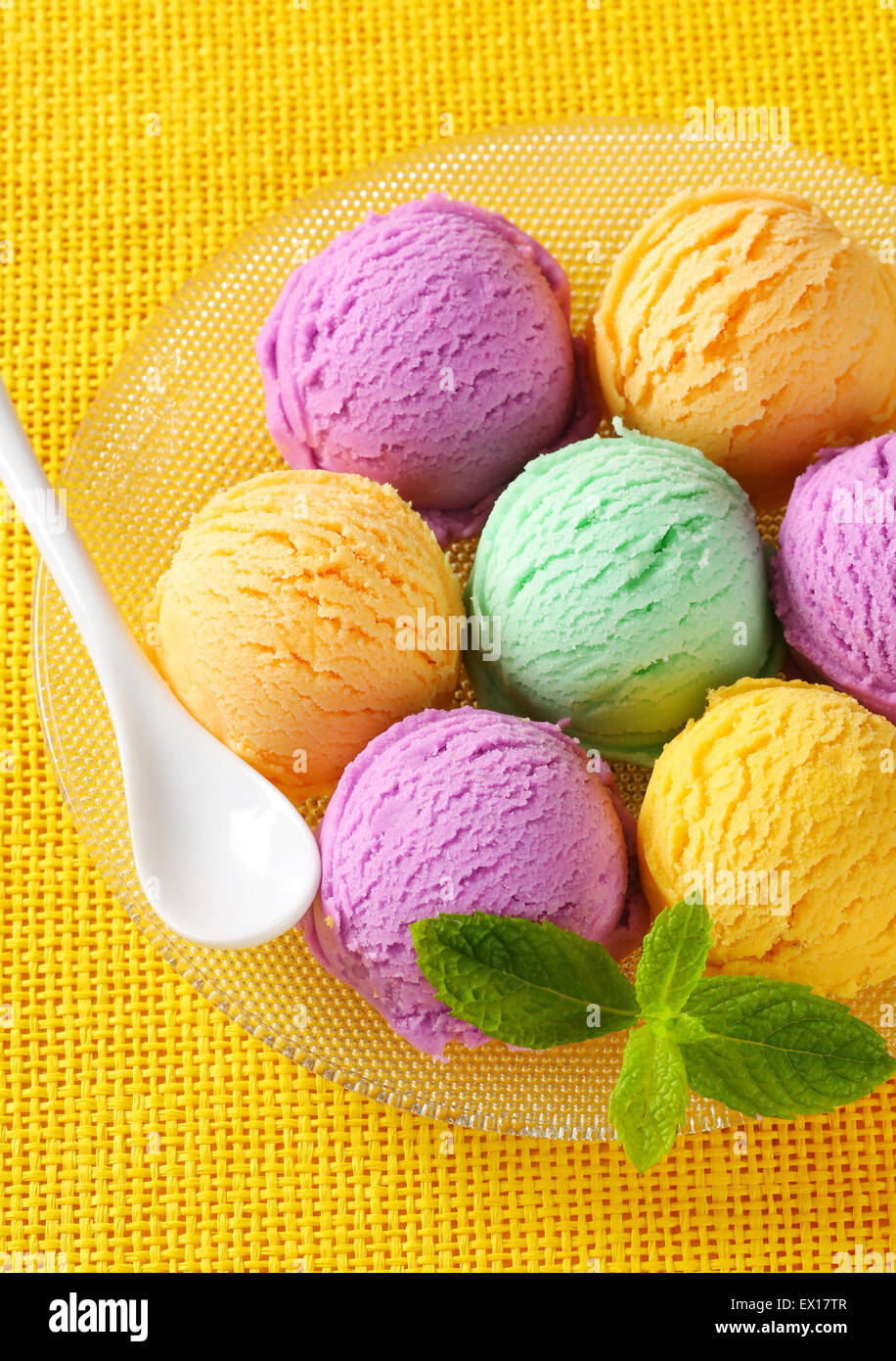 Scoops of ice cream - assorted flavors Stock Photo - Alamy