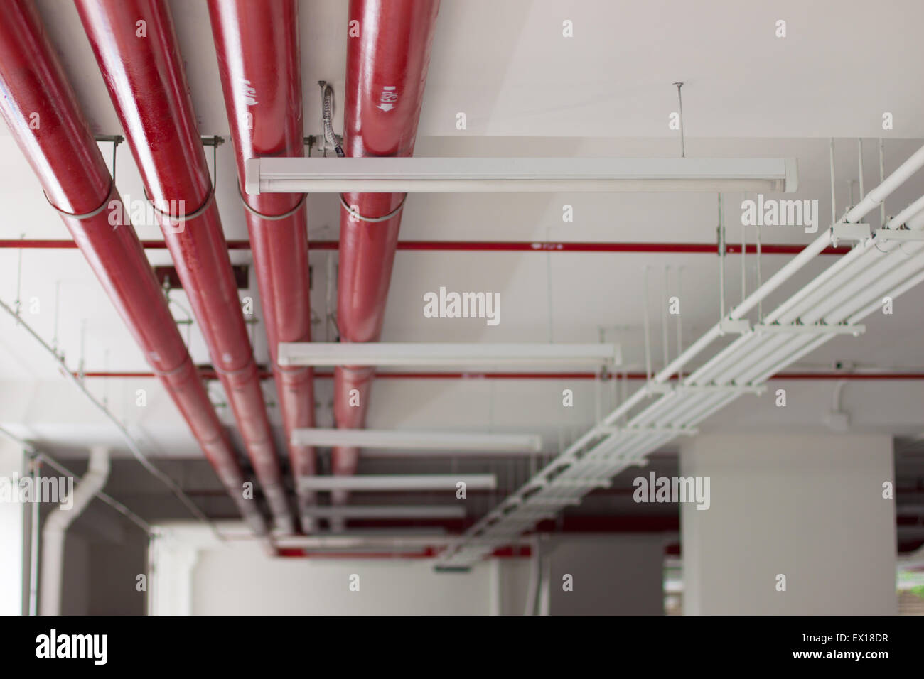 Chemical plant structure pipe line hi-res stock photography and images ...