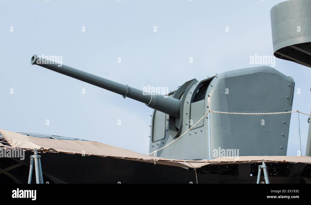 Artillery boat hi-res stock photography and images - Alamy