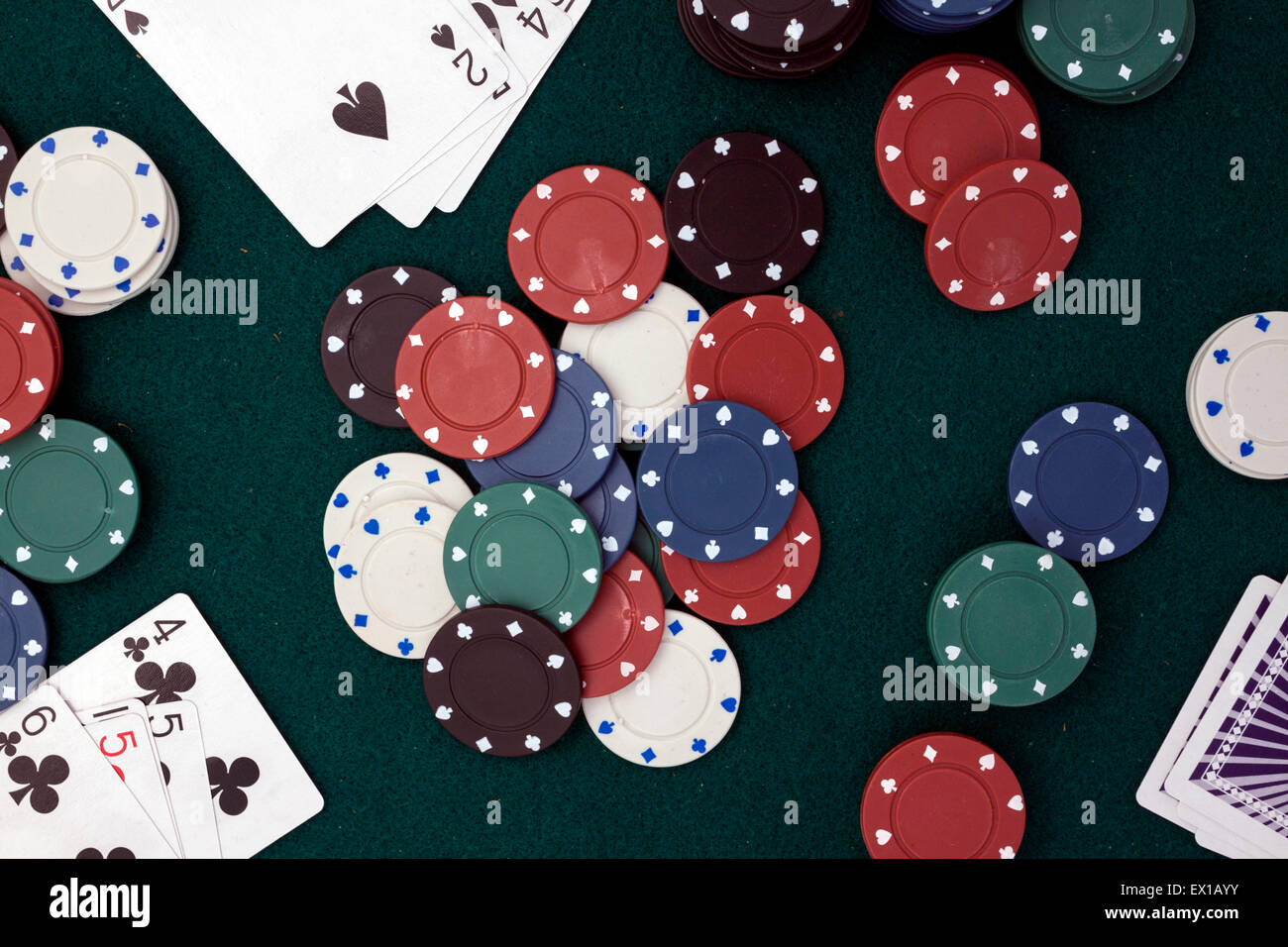 a horizontal view of cards and chips of a poker game Stock Photo - Alamy