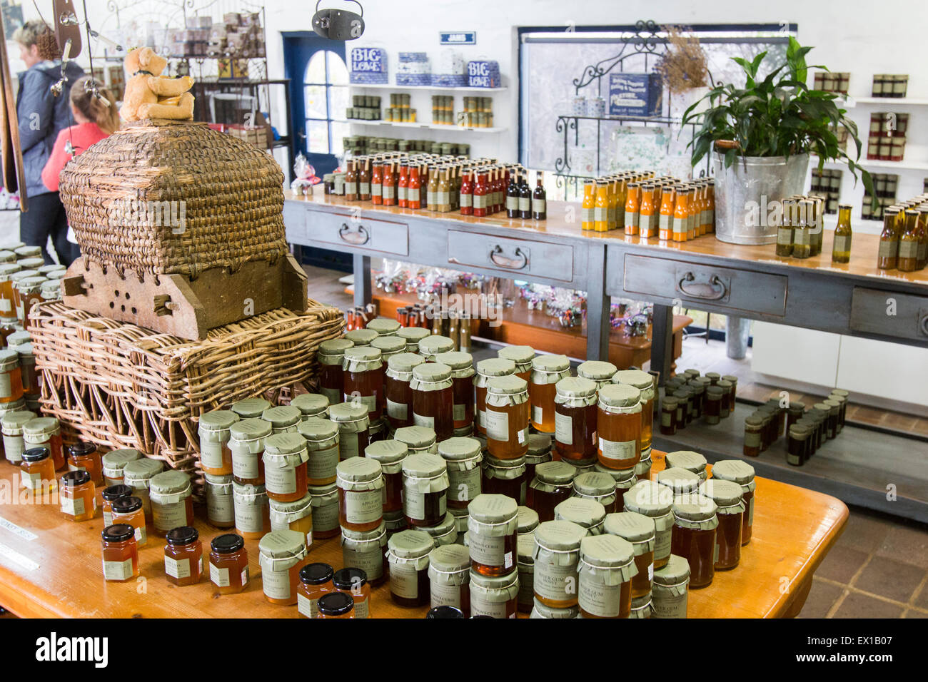 Honey Store High Resolution Stock Photography and Images - Alamy
