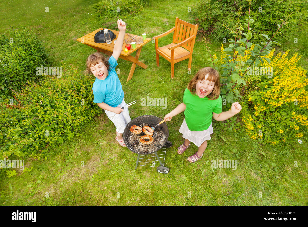 Top view food bbq hi-res stock photography and images - Alamy