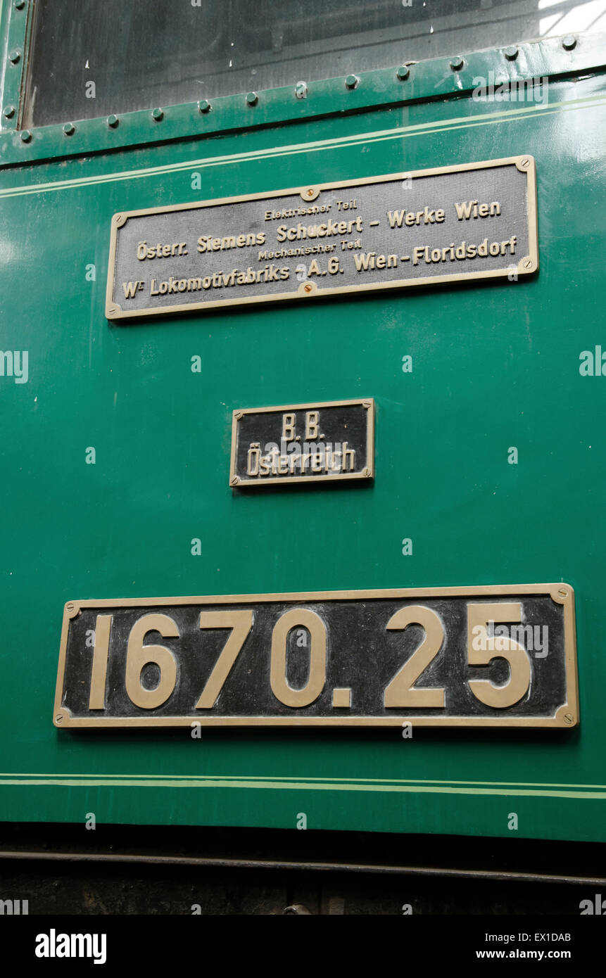das heizhaus austrian national railway museum train nameplates builder ...