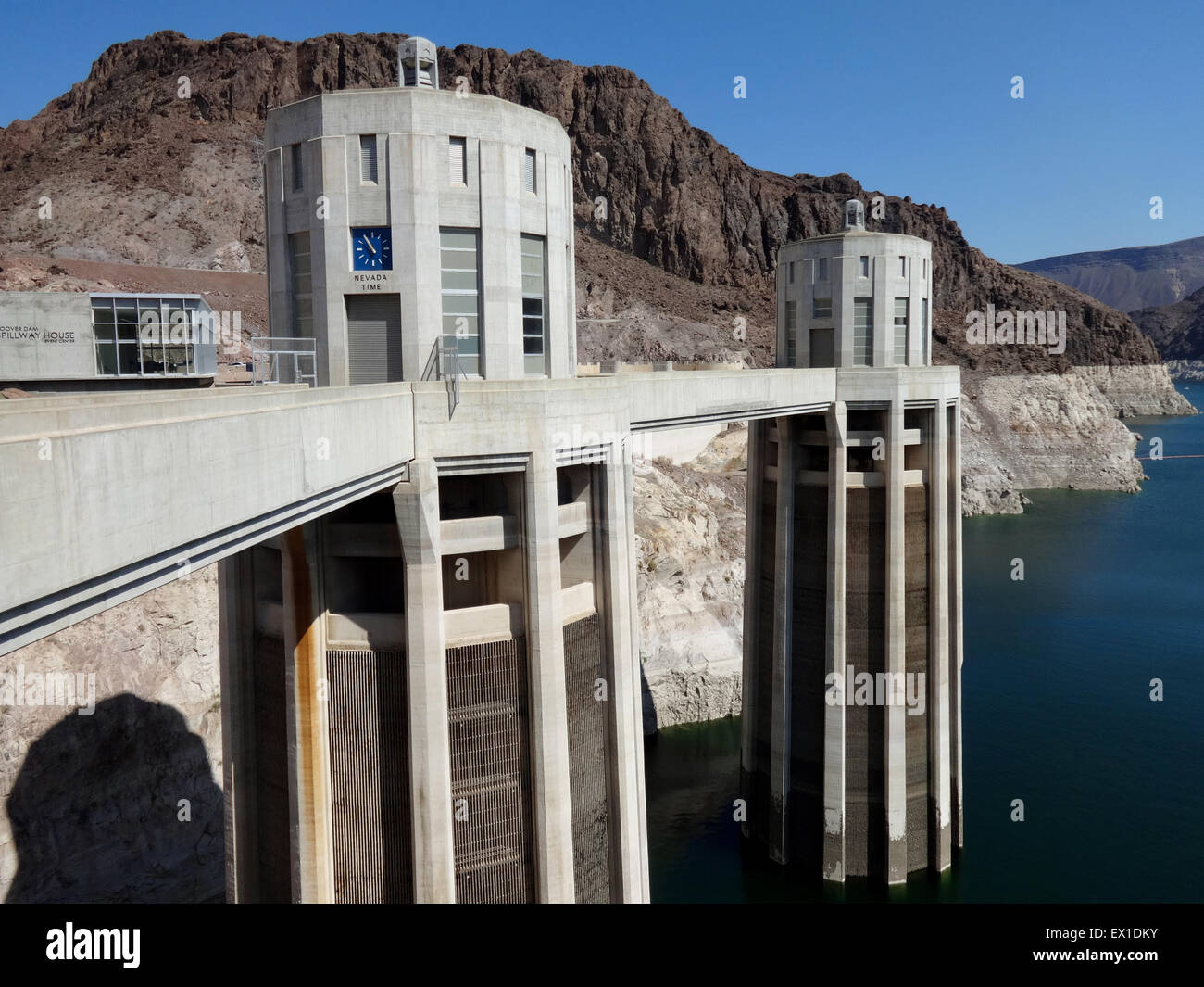 Dam power overview hi-res stock photography and images - Alamy