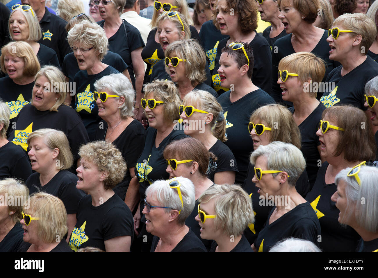 Rock Choir High Resolution Stock Photography and Images - Alamy