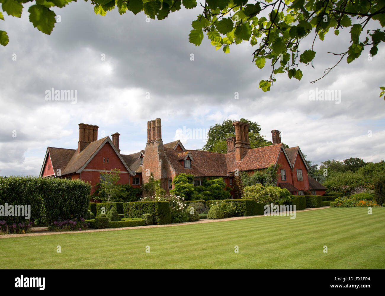 Wyken hall hi-res stock photography and images - Alamy