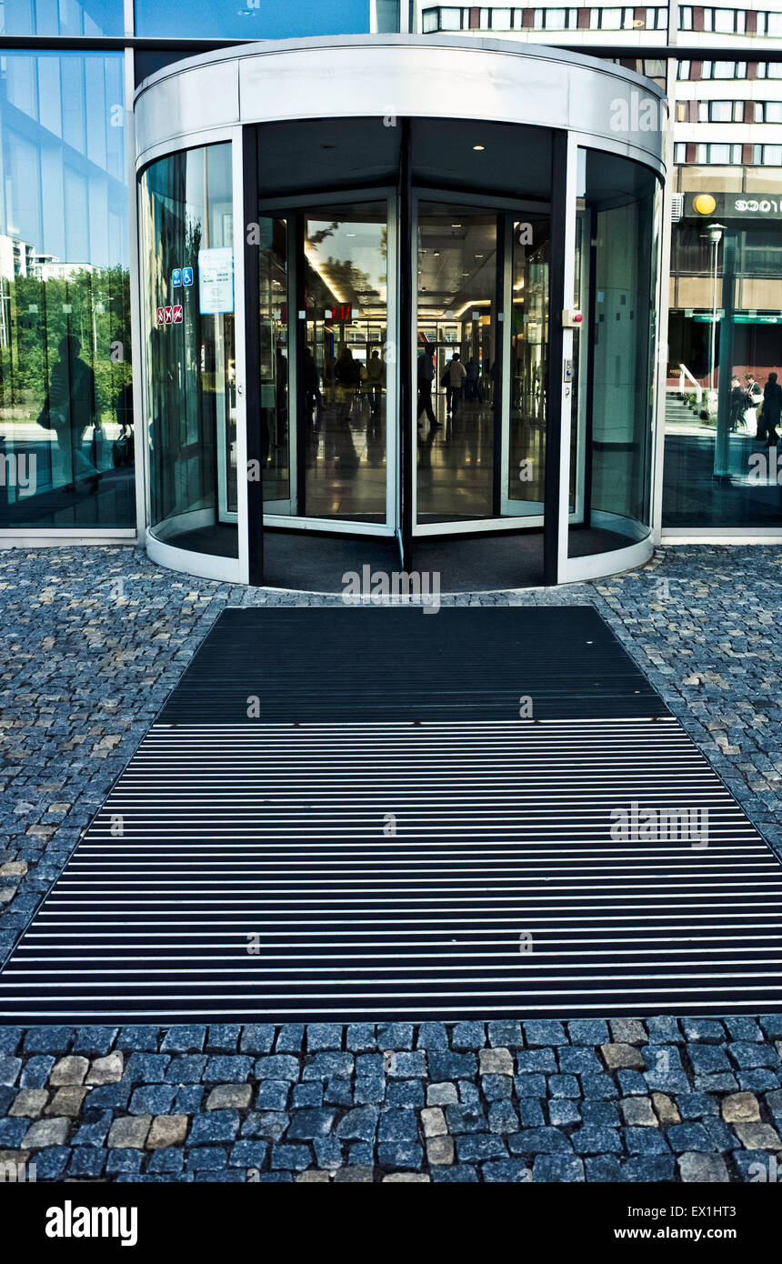 Turning doors hi-res stock photography and images - Alamy