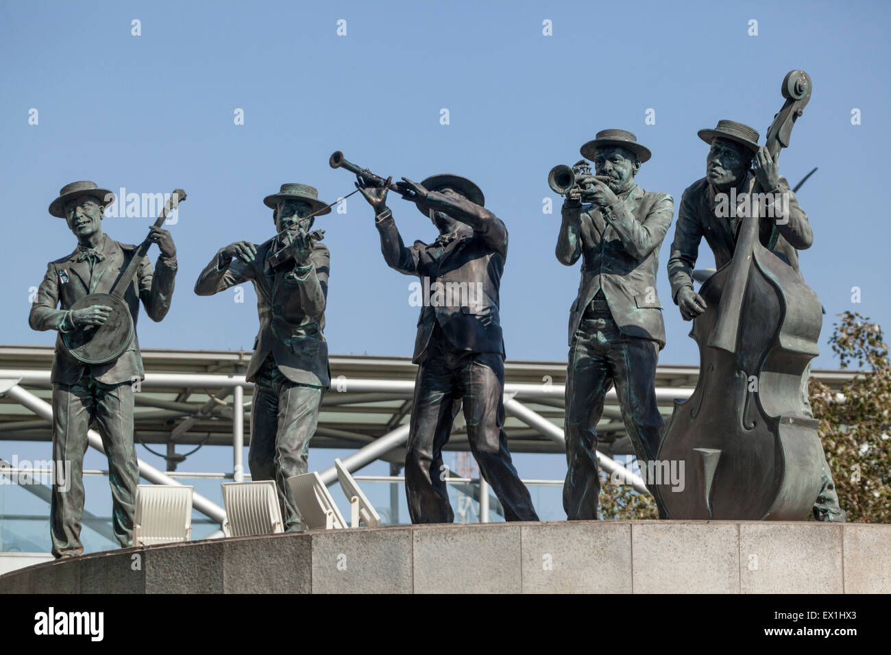 Sculpture of jazz musicians hi-res stock photography and images - Alamy