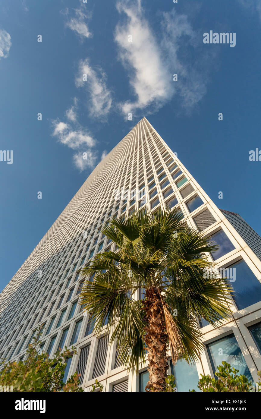 Azrieli Center, Tel Aviv Stock Photo - Alamy