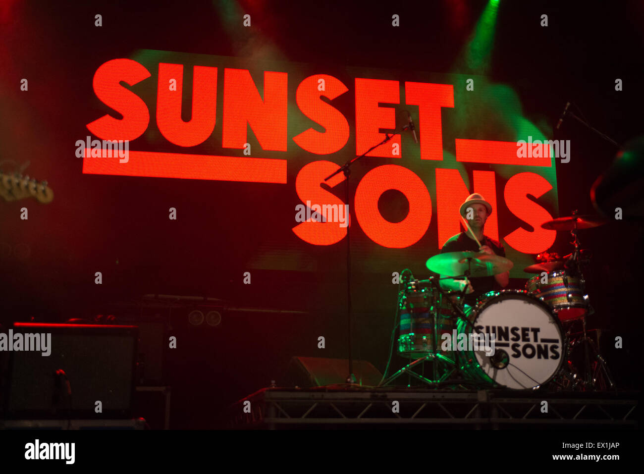 Live at Leeds 2015 - Performances - Sunset Suns Featuring: Sunset Sons Where: Leeds, United ...