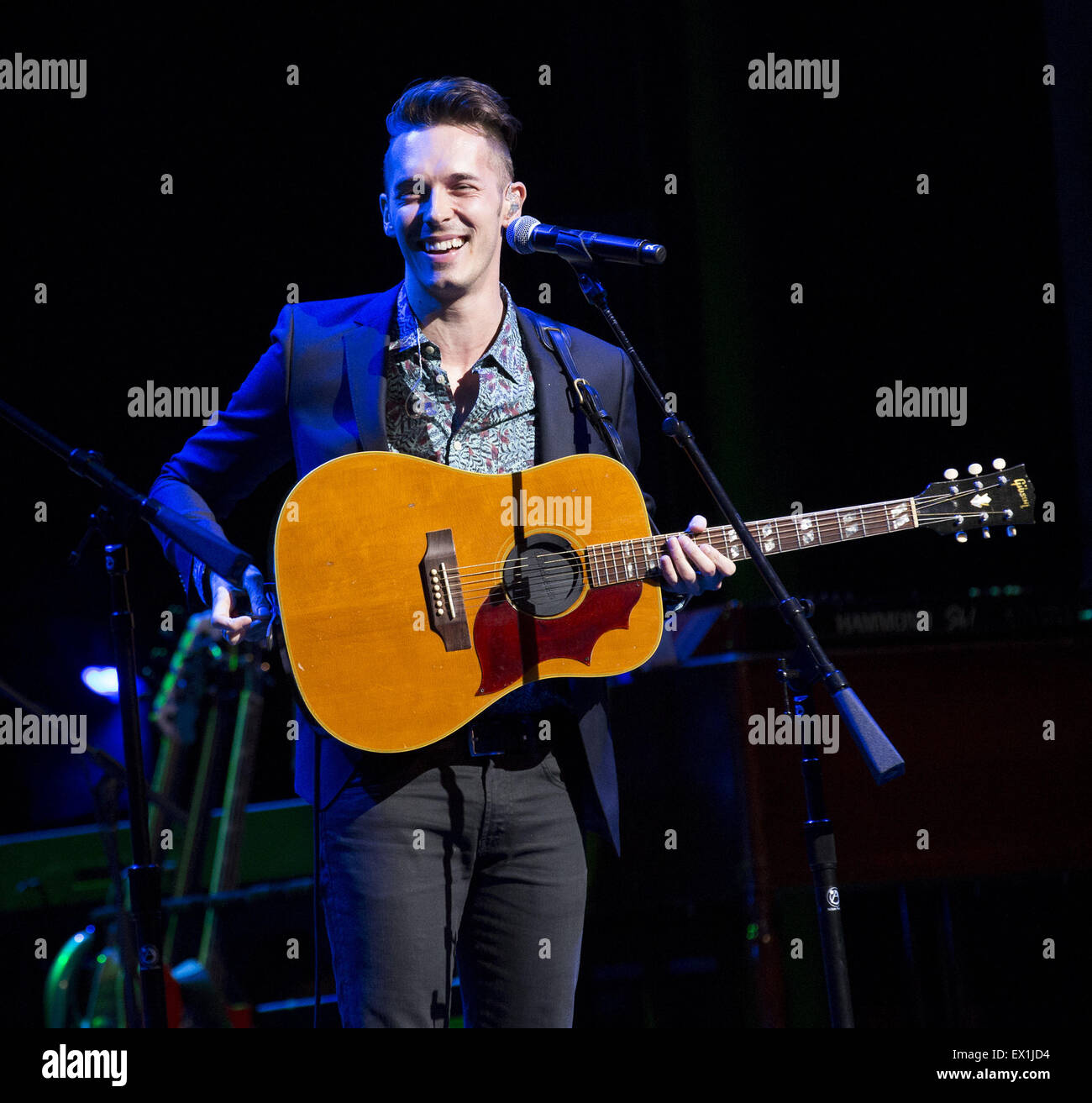 Abc's 'nashville' live in concert tour hi-res stock photography and ...