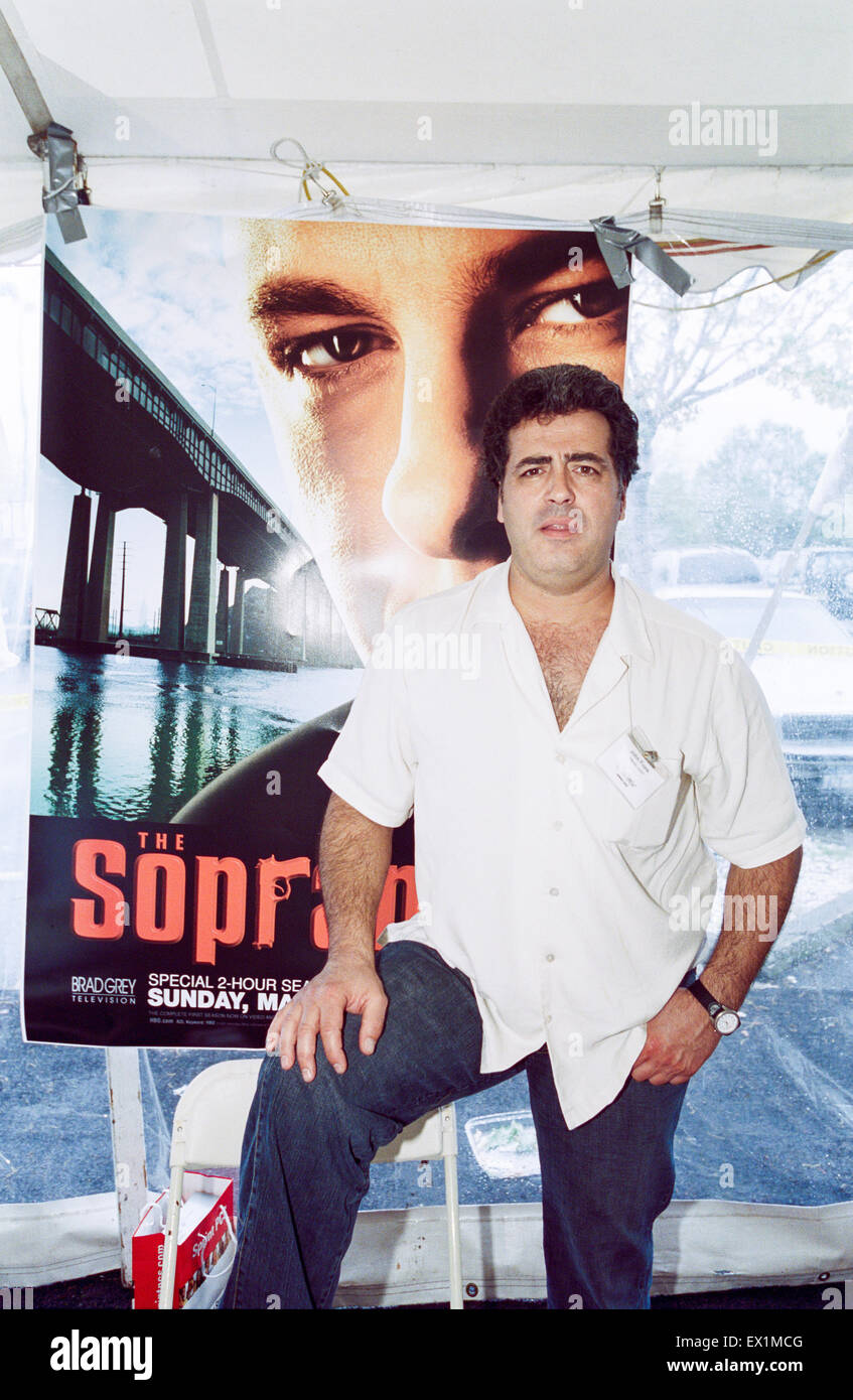 EAST RUTHERFORD, NJ – APRIL 20: Chiller Theater Spring 2002 Exposition ...