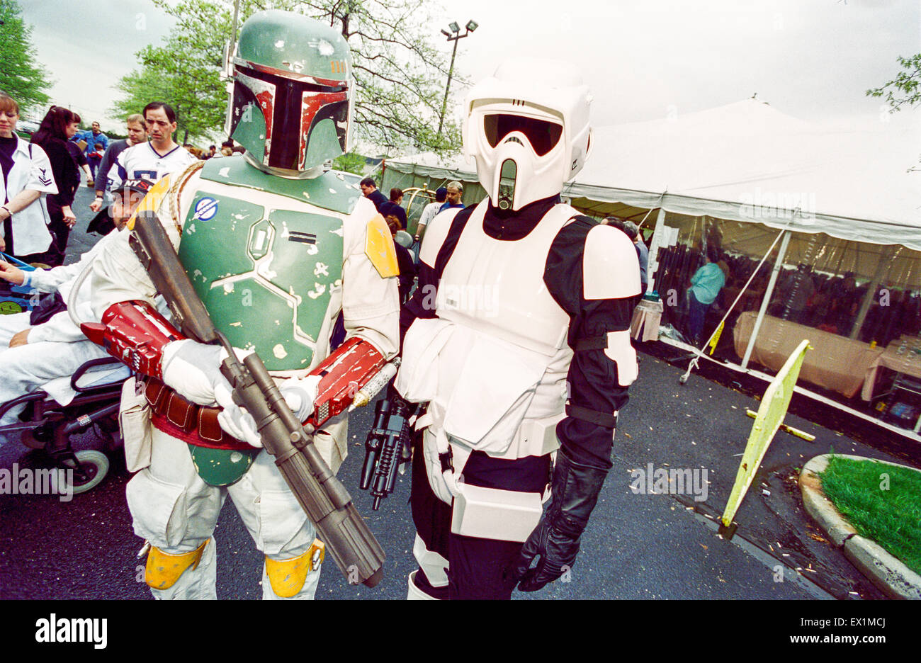 EAST RUTHERFORD, NJ – APRIL 20: Chiller Theater Spring 2002 Exposition ...