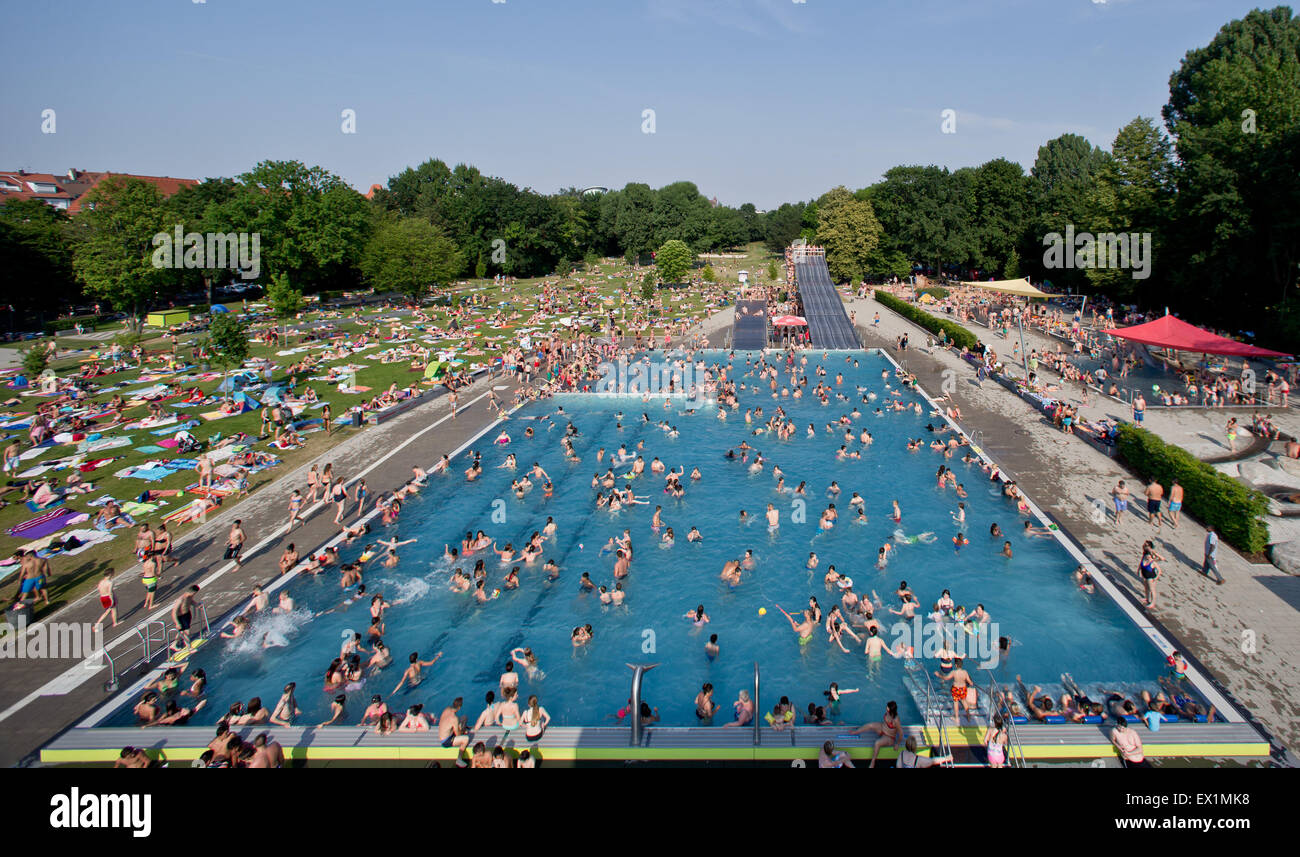 Nuremberg, Germany. 3rd July, 2015. Bathers in a large outdoor pool in ...
