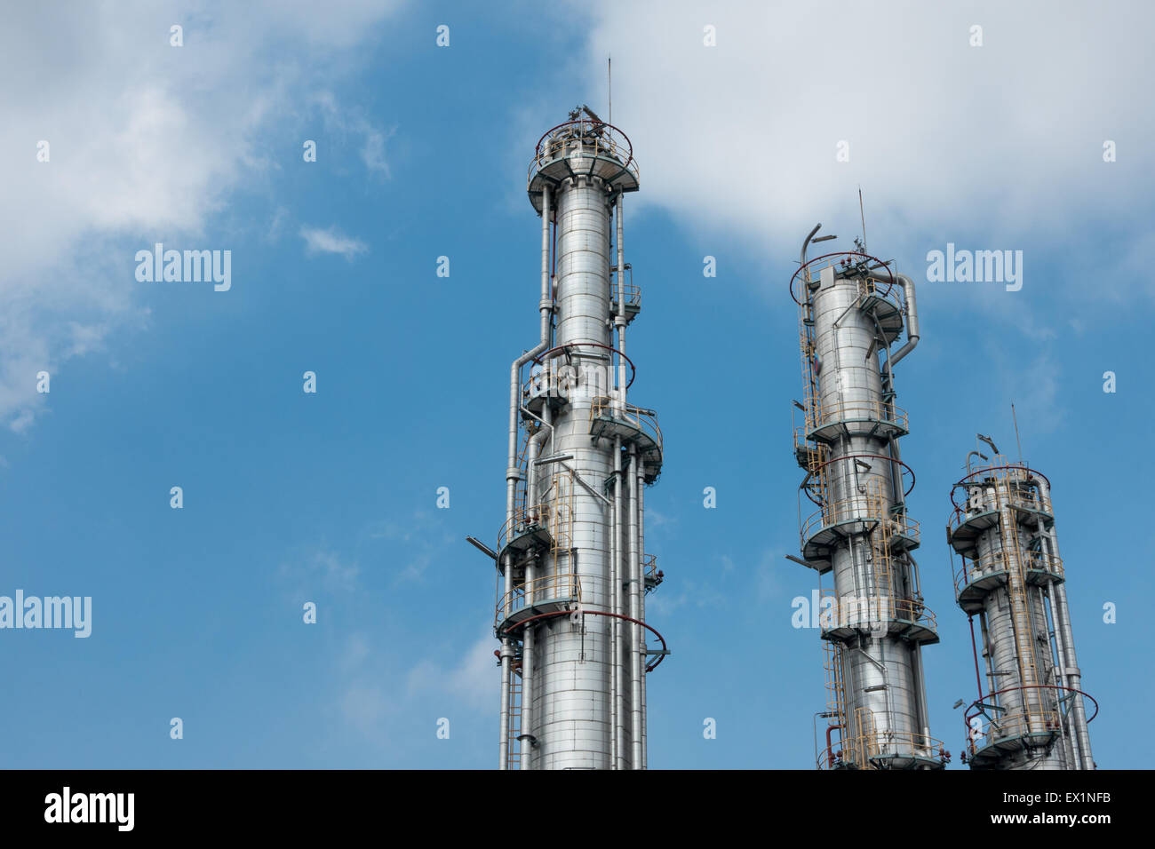 Process Columns of Natural Gas Plant with blue sky background Stock ...