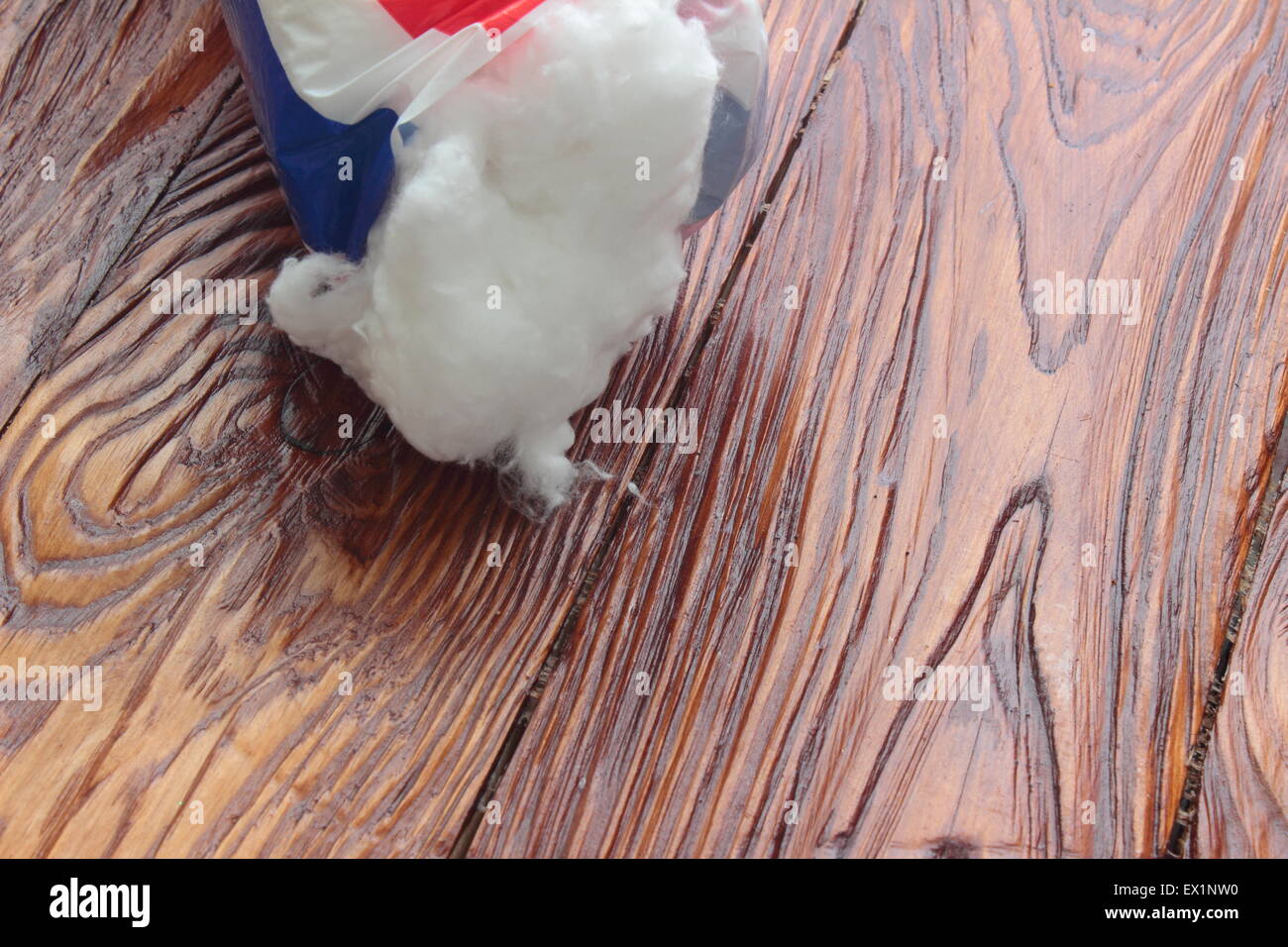 Wadding hi-res stock photography and images - Alamy