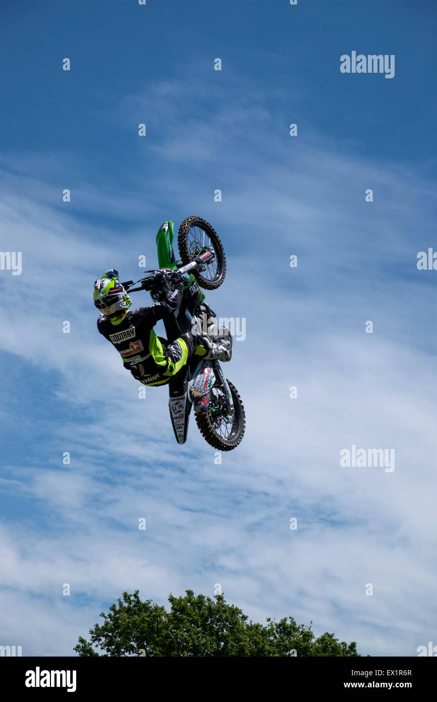 Daring speed danger hi-res stock photography and images - Alamy