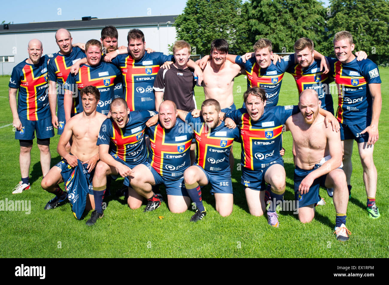 Rugby players in action hi-res stock photography and images - Alamy