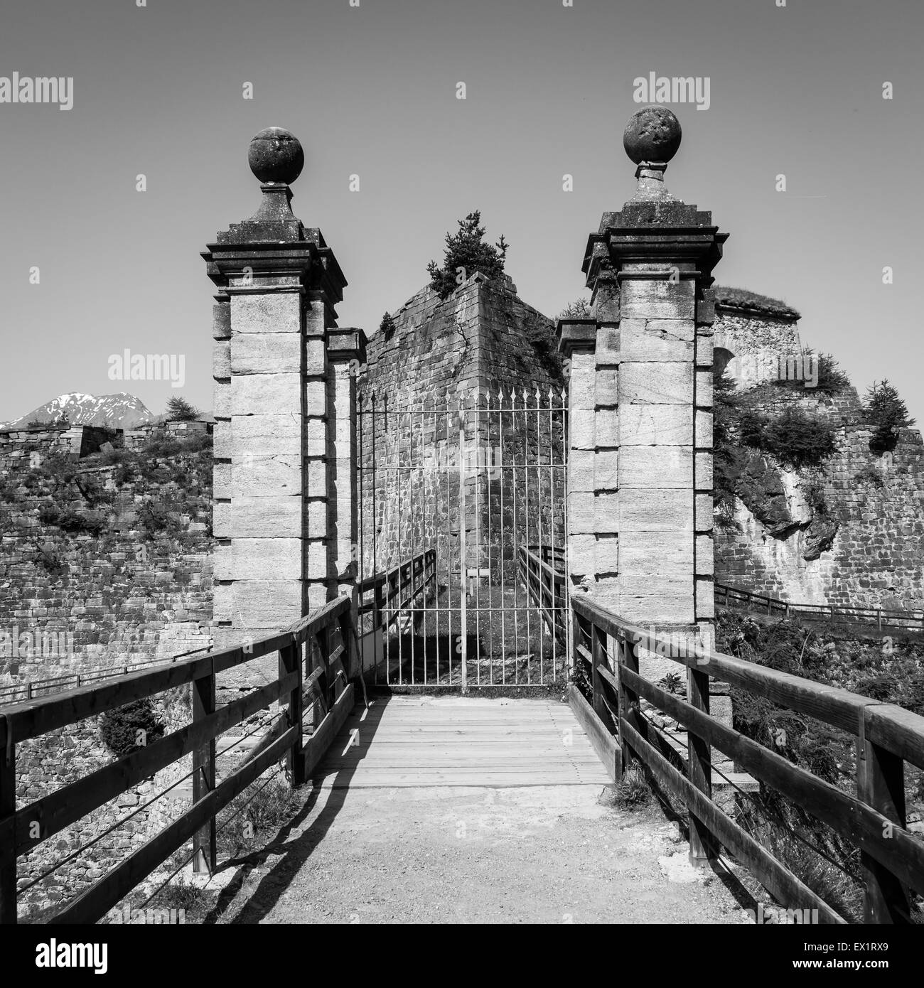 Gothic fortress historic medieval architecture building Black and White ...