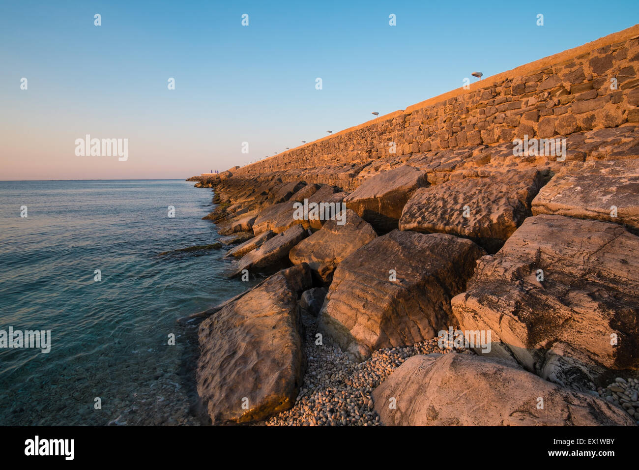 Boulder Stone Breakwater Stock Photos & Boulder Stone Breakwater Stock ...