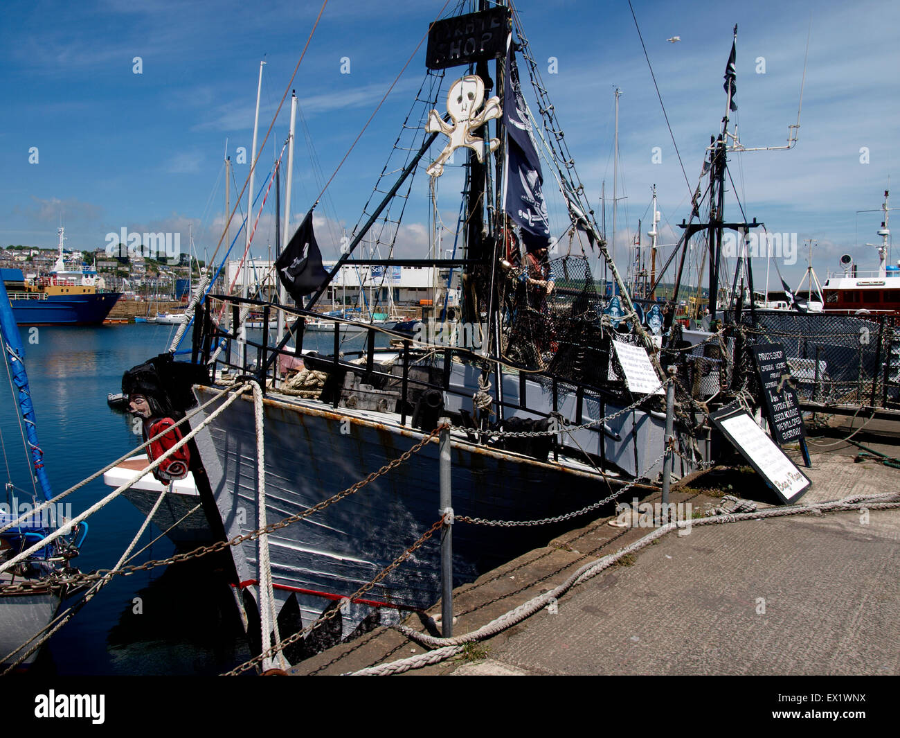 Pirate in penzance hi-res stock photography and images - Alamy