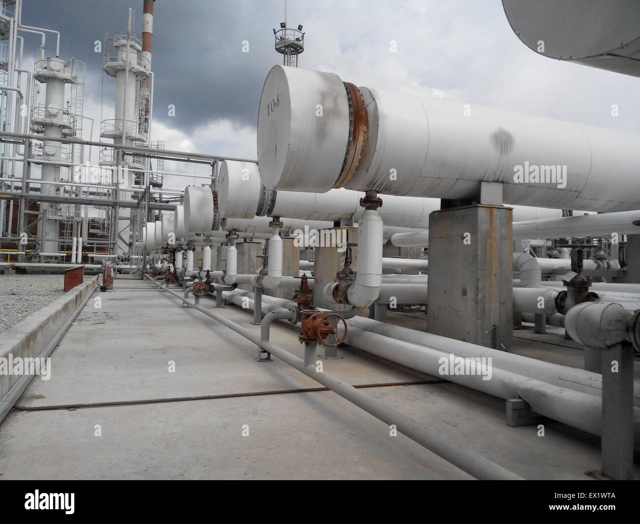 Oil refinery. Equipment for primary oil refining Stock Photo - Alamy