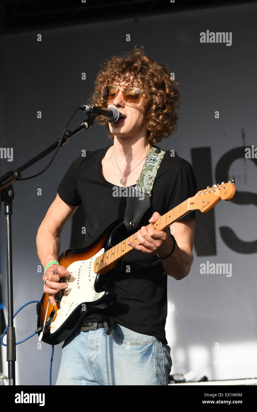 James dionne hi-res stock photography and images - Alamy