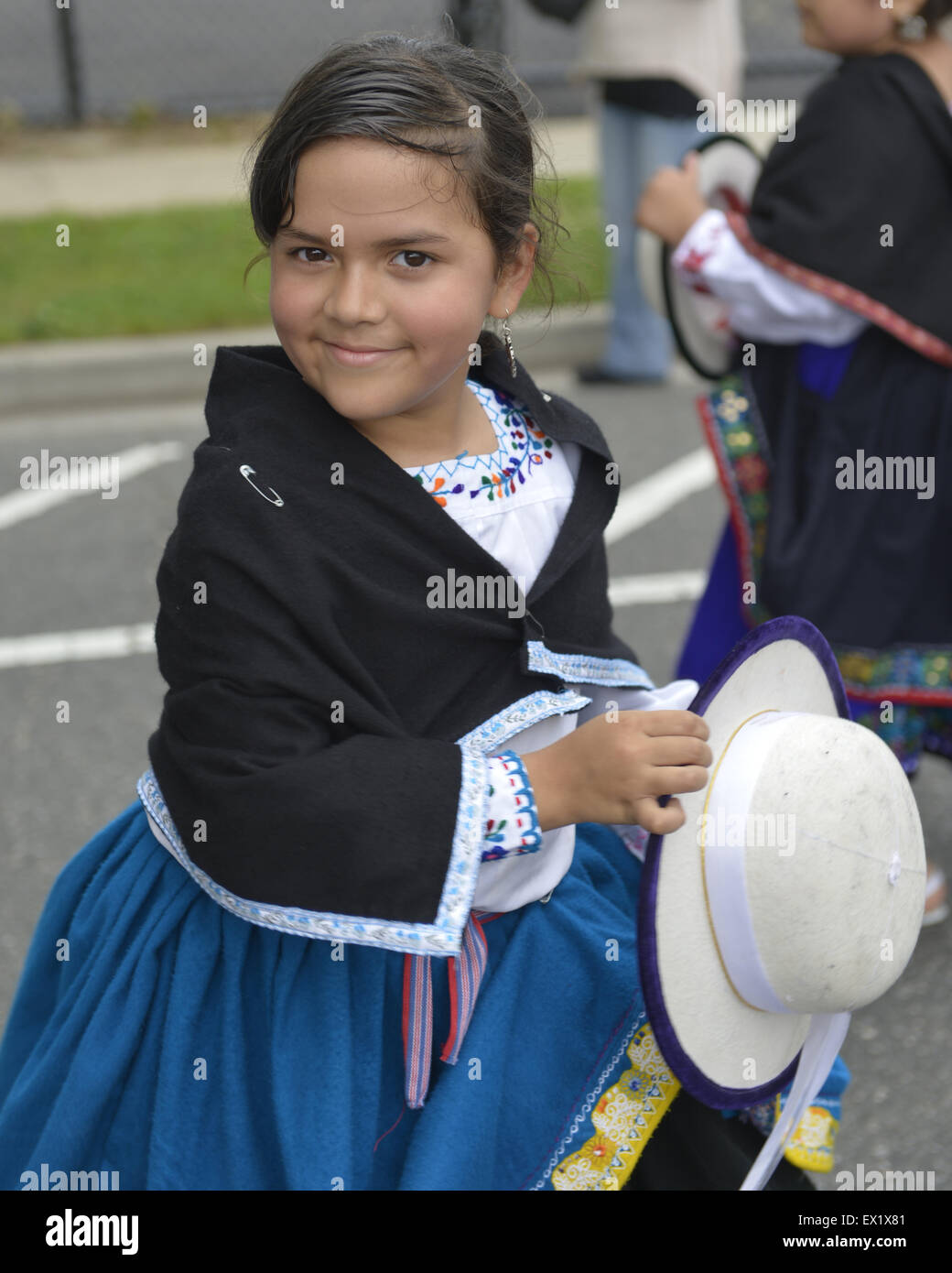 Wantagh, New York, USA. 4th July, 2015. A young girl wearing a ...