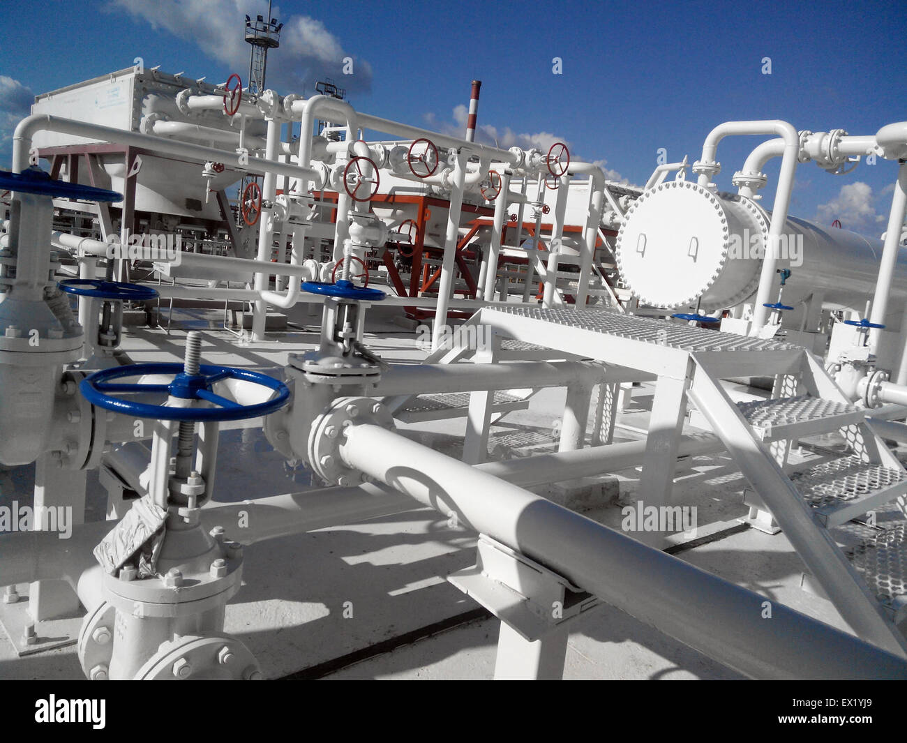 Oil refinery. Equipment for primary oil refining Stock Photo - Alamy