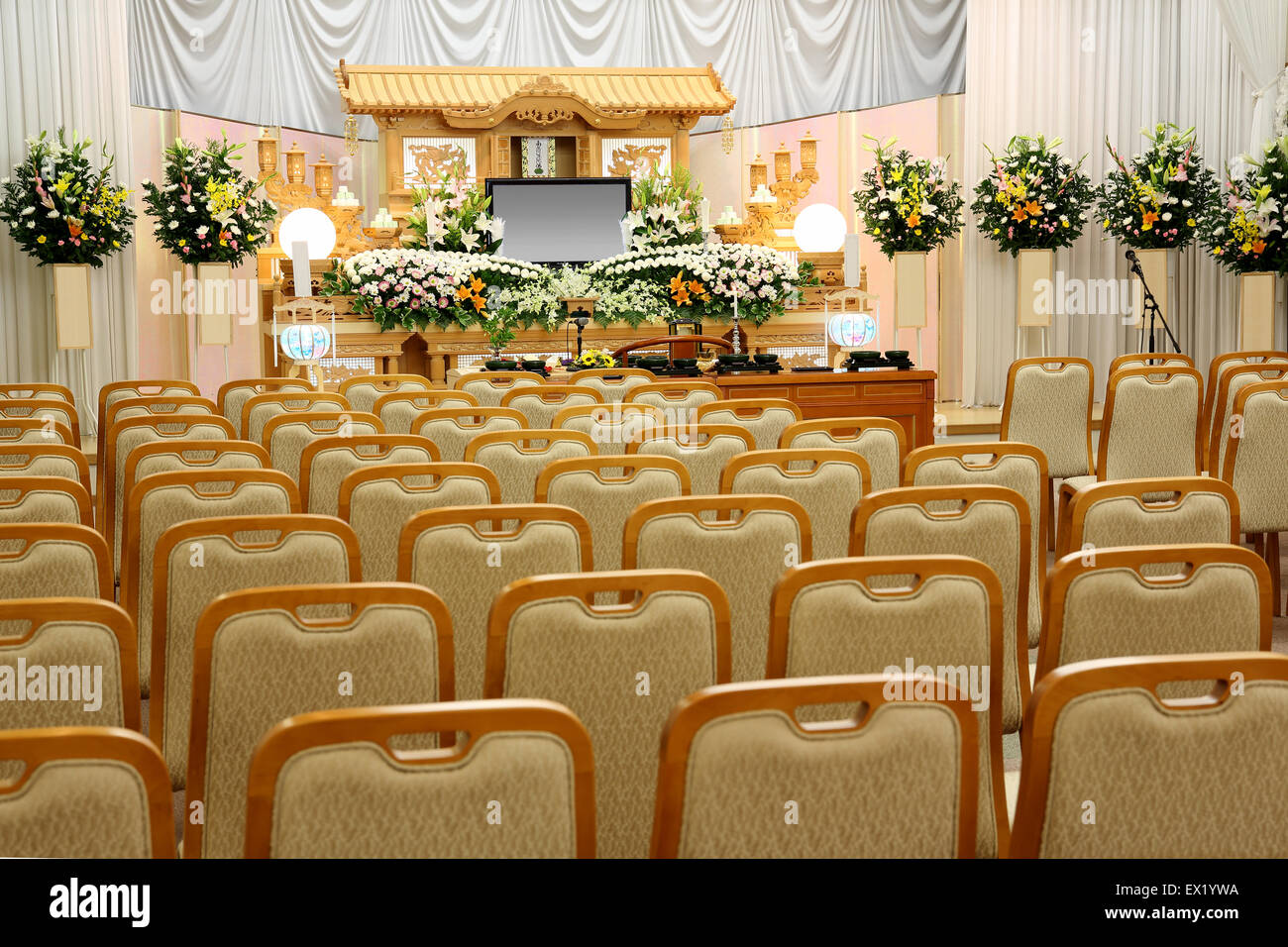 Funeral home of Japanese style Stock Photo - Alamy