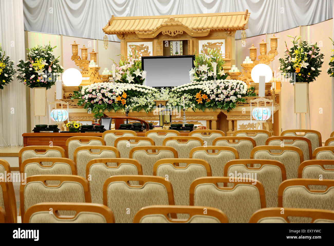 Funeral home of Japanese style Stock Photo - Alamy