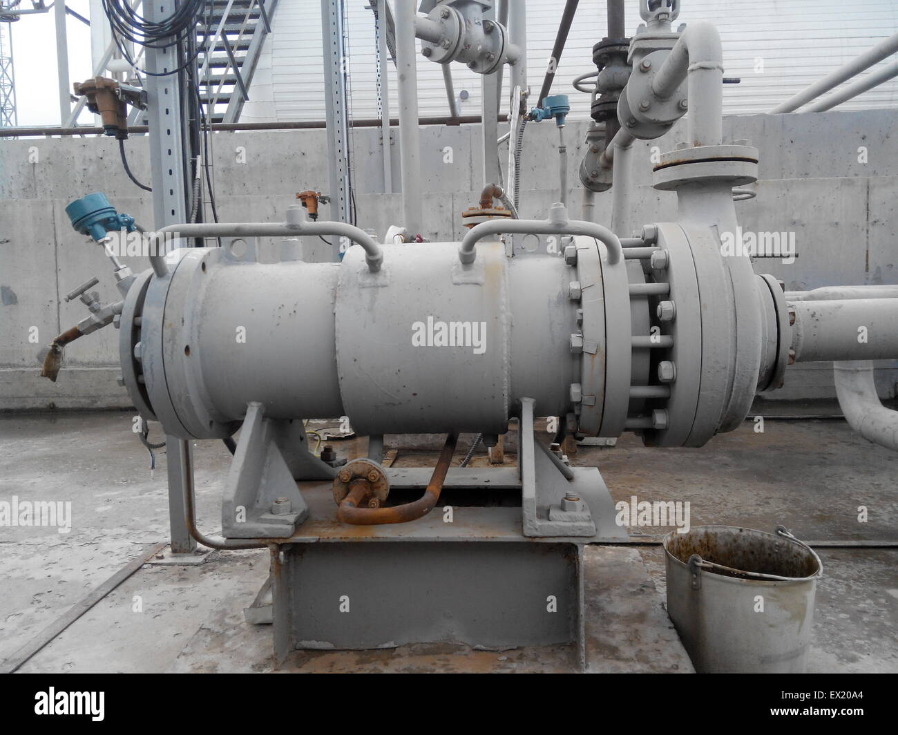 Oil refinery. Equipment for primary oil refining Stock Photo - Alamy