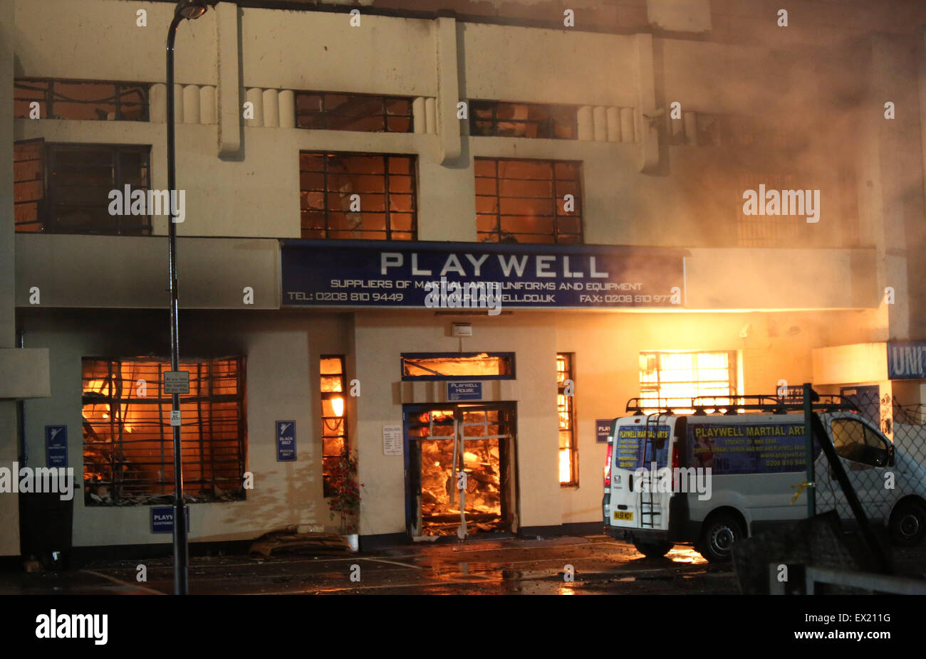 Perivale industrial hi-res stock photography and images - Alamy