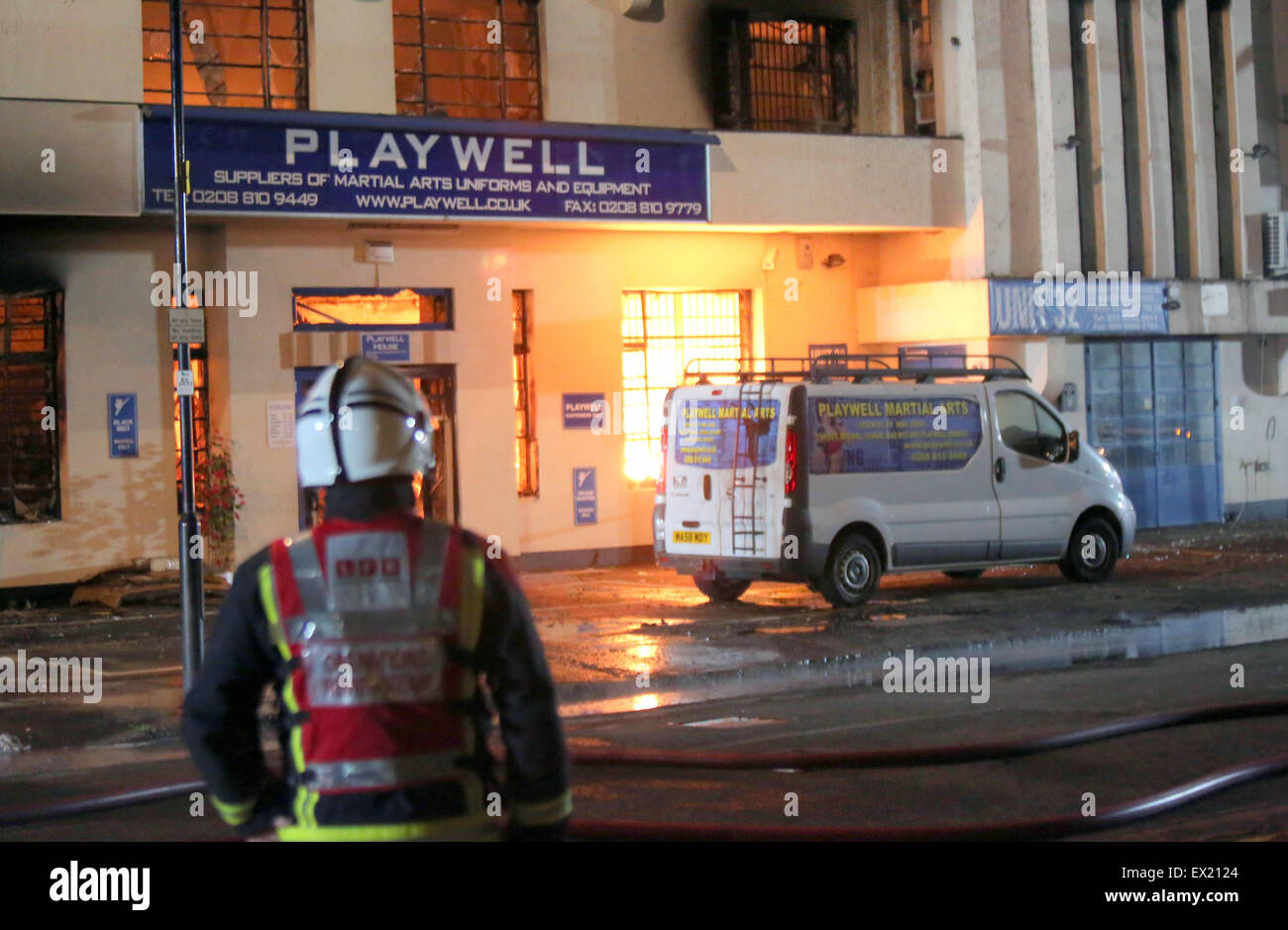 Perivale, West London, UK. 4th July, 2015. A serious fire at a ...