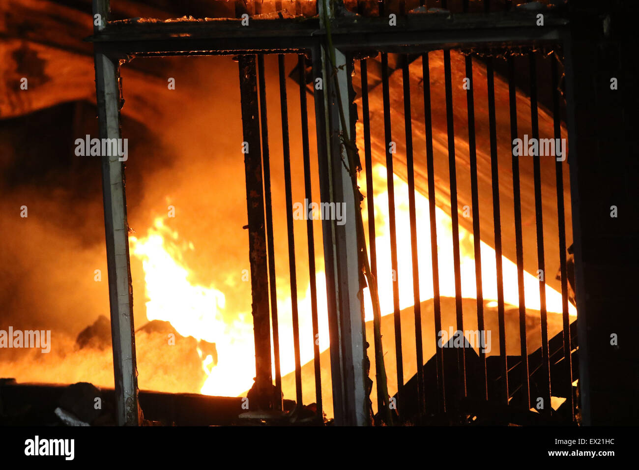 Perivale industrial hi-res stock photography and images - Alamy