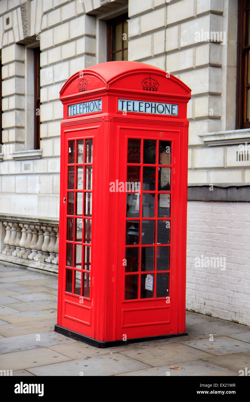 Famous red phone booth in London Stock Photo - Alamy