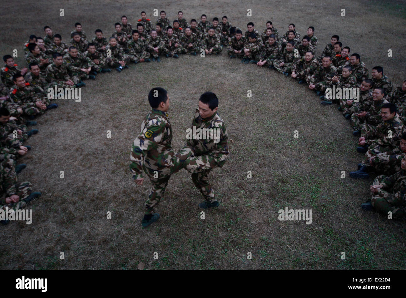 Paramilitary training hi-res stock photography and images - Alamy