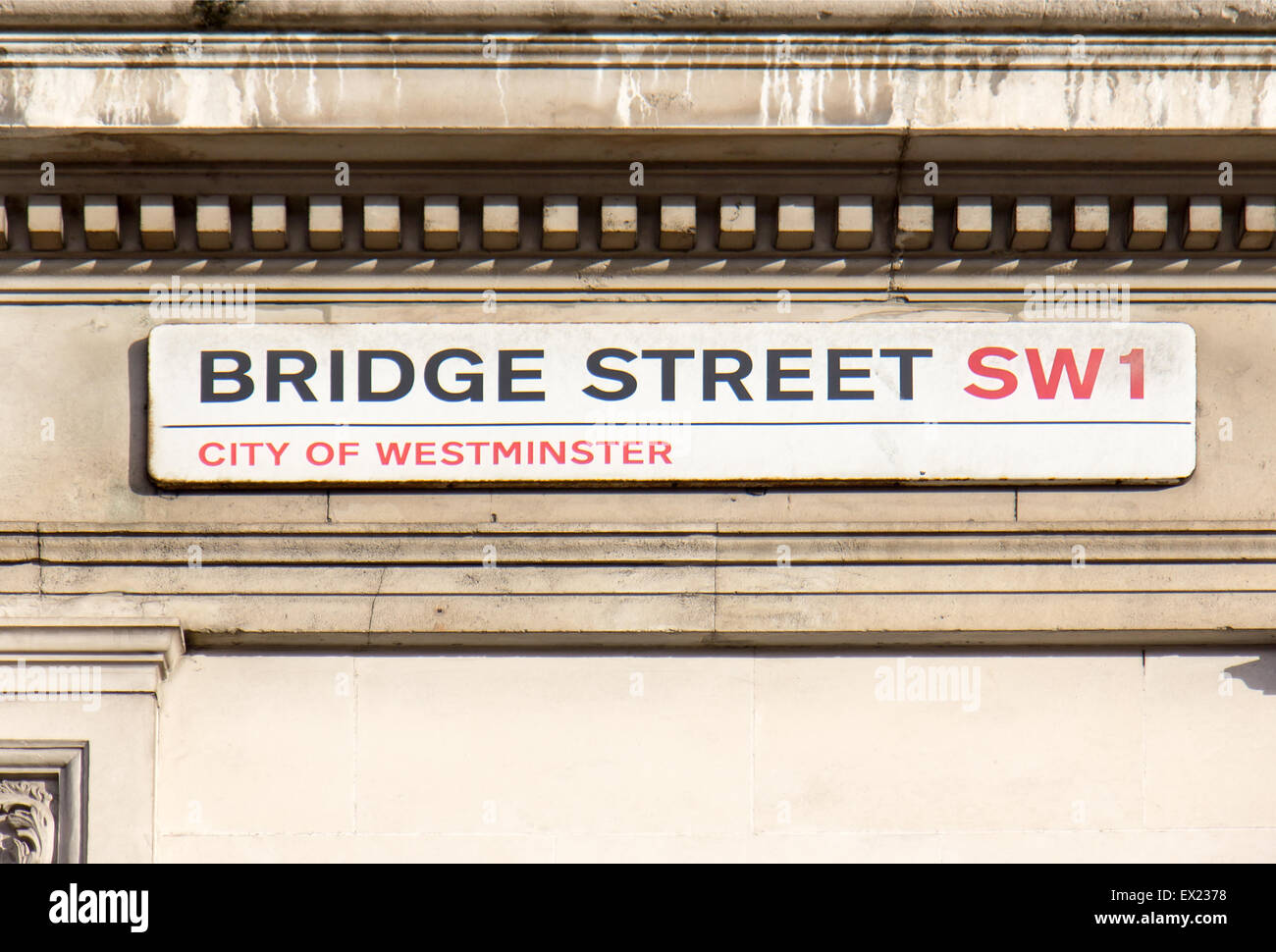 Bridge street sign, London Stock Photo - Alamy
