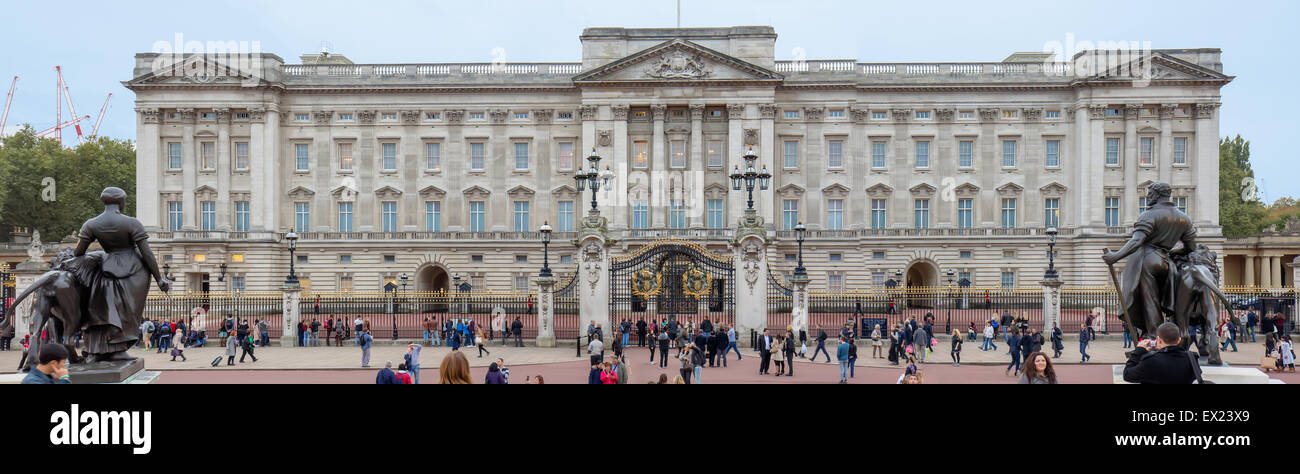 London, Buckingham Palace the official residence of Queen Elizabeth II ...